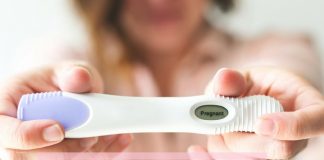 How To Read A Pregnancy Test: hCG Strip, Digital Pregnancy tests